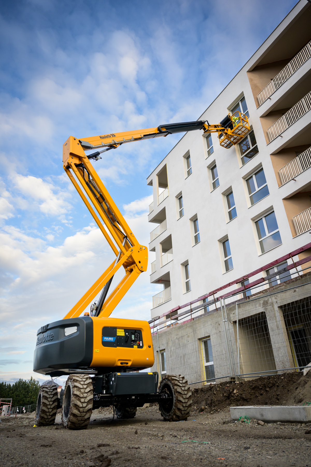 Boom Lifts, Access Equipment, MEWP, Haulotte UK United Kingdom